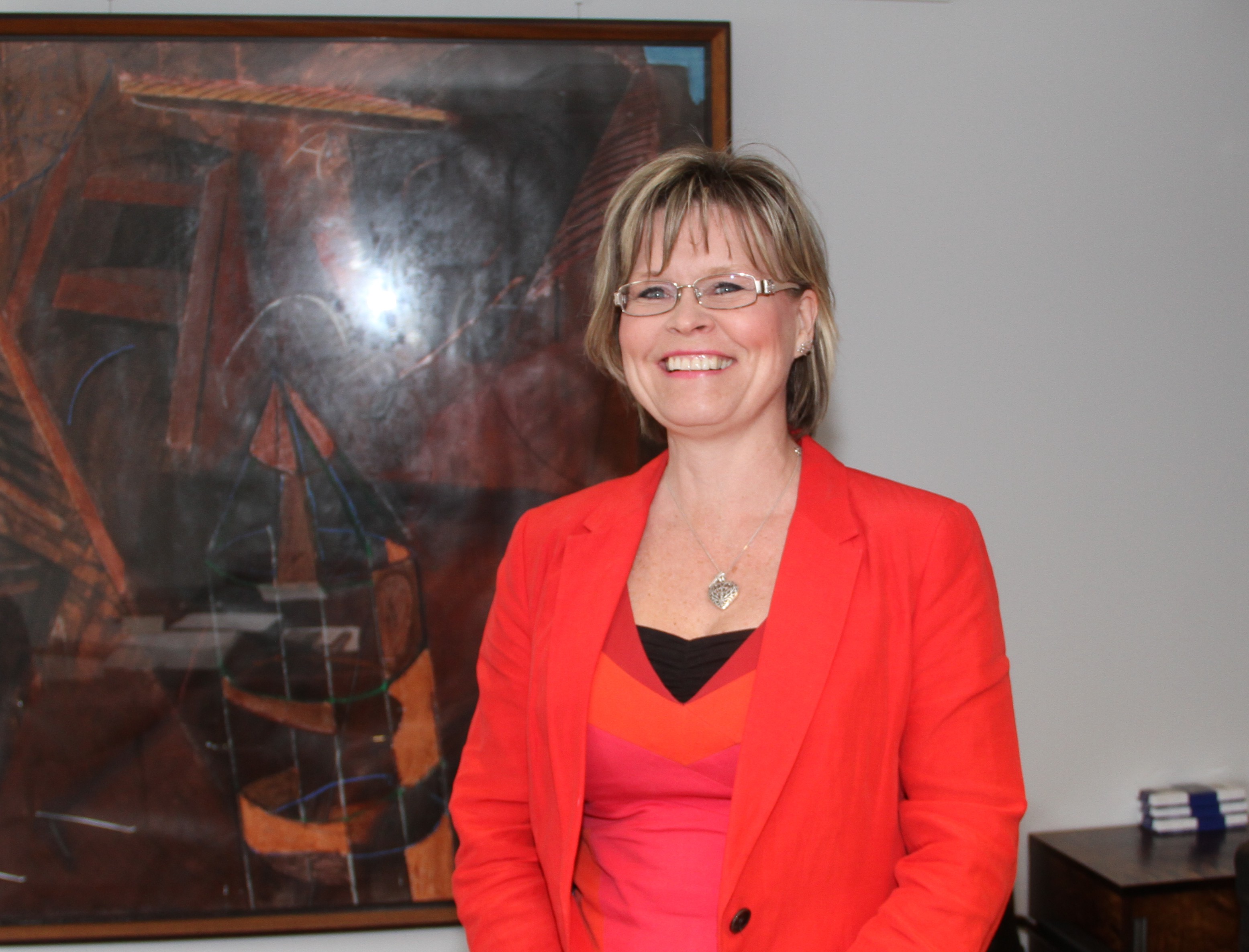 Vasta-alkaja Sari Tanus lähti rohkeasti KD:n puheenjohtajakisaan | KD-Lehti