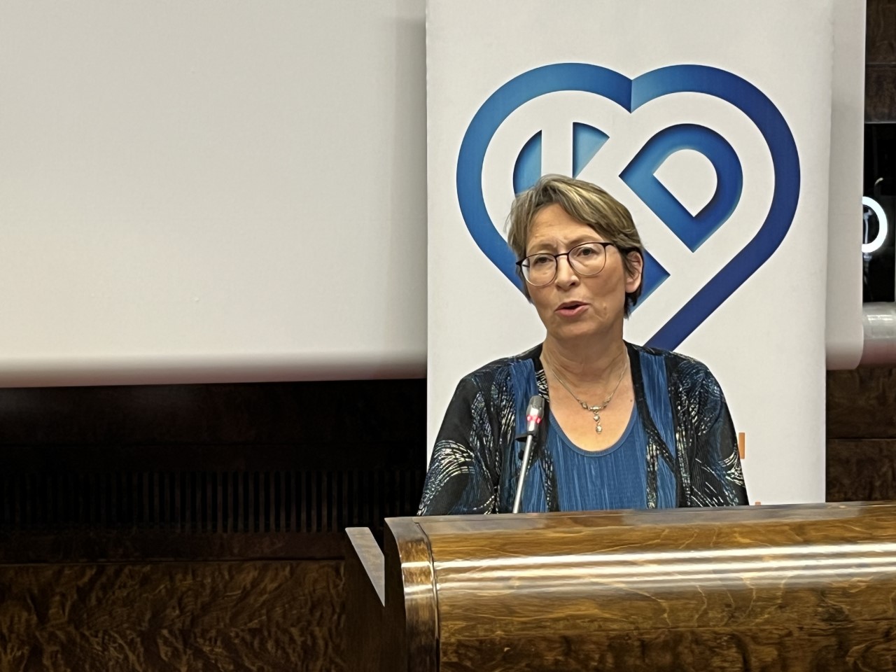 Sari Essayah närkästyi SAK:n paneelin palkkakeskustelusta: ”Vasemmisto ...