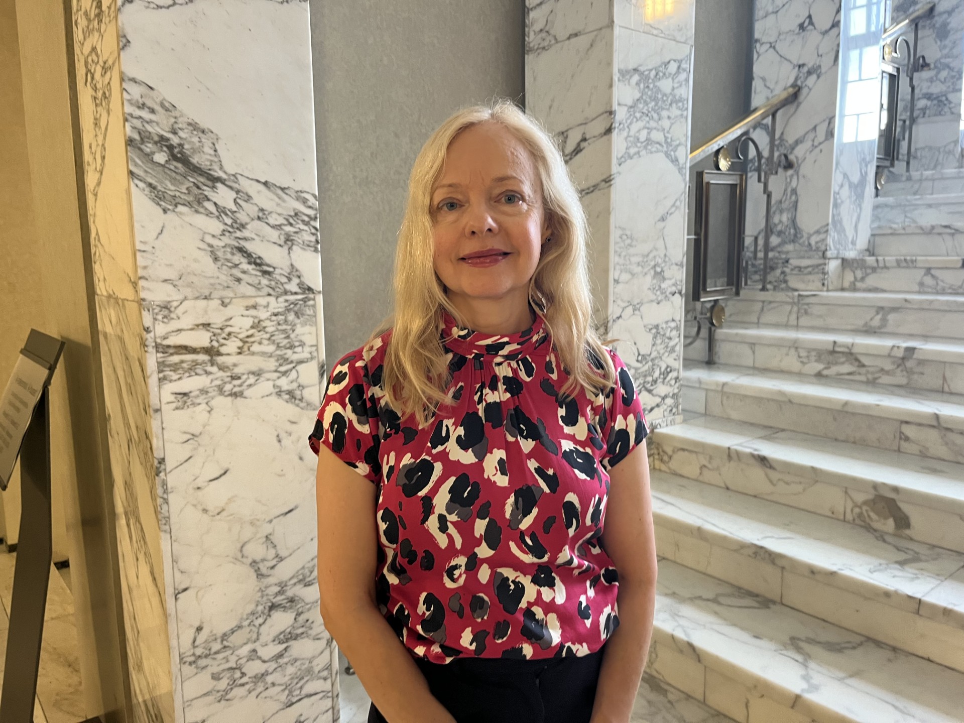 Susanna Kokkonen ottaa tehtävänsä vakavasti, mutta vaaliin hän lähti ...